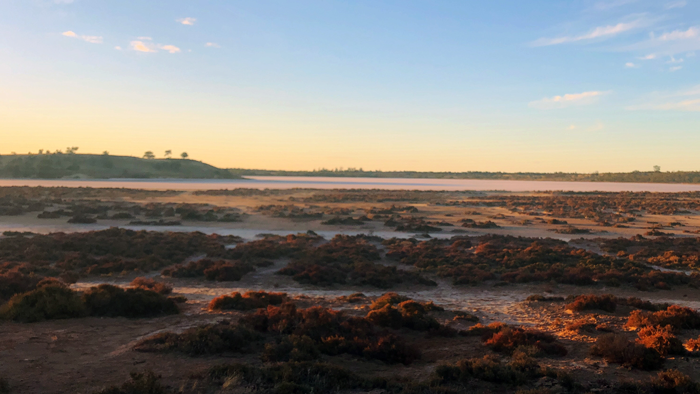 Lake Crosbie (Pink Lake) | TurningDieselIntoMemories